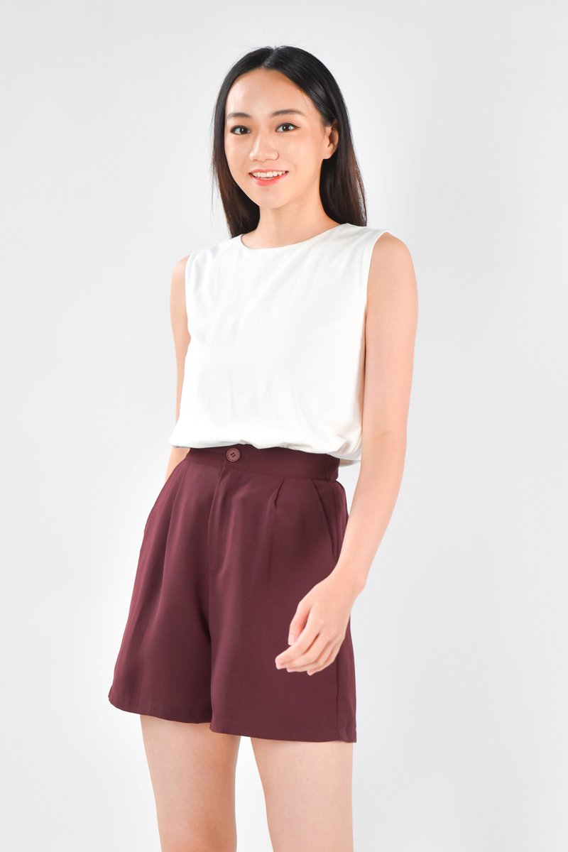 ELIZA ELASTIC-BACK BERMS IN BURGUNDY | All Would Envy