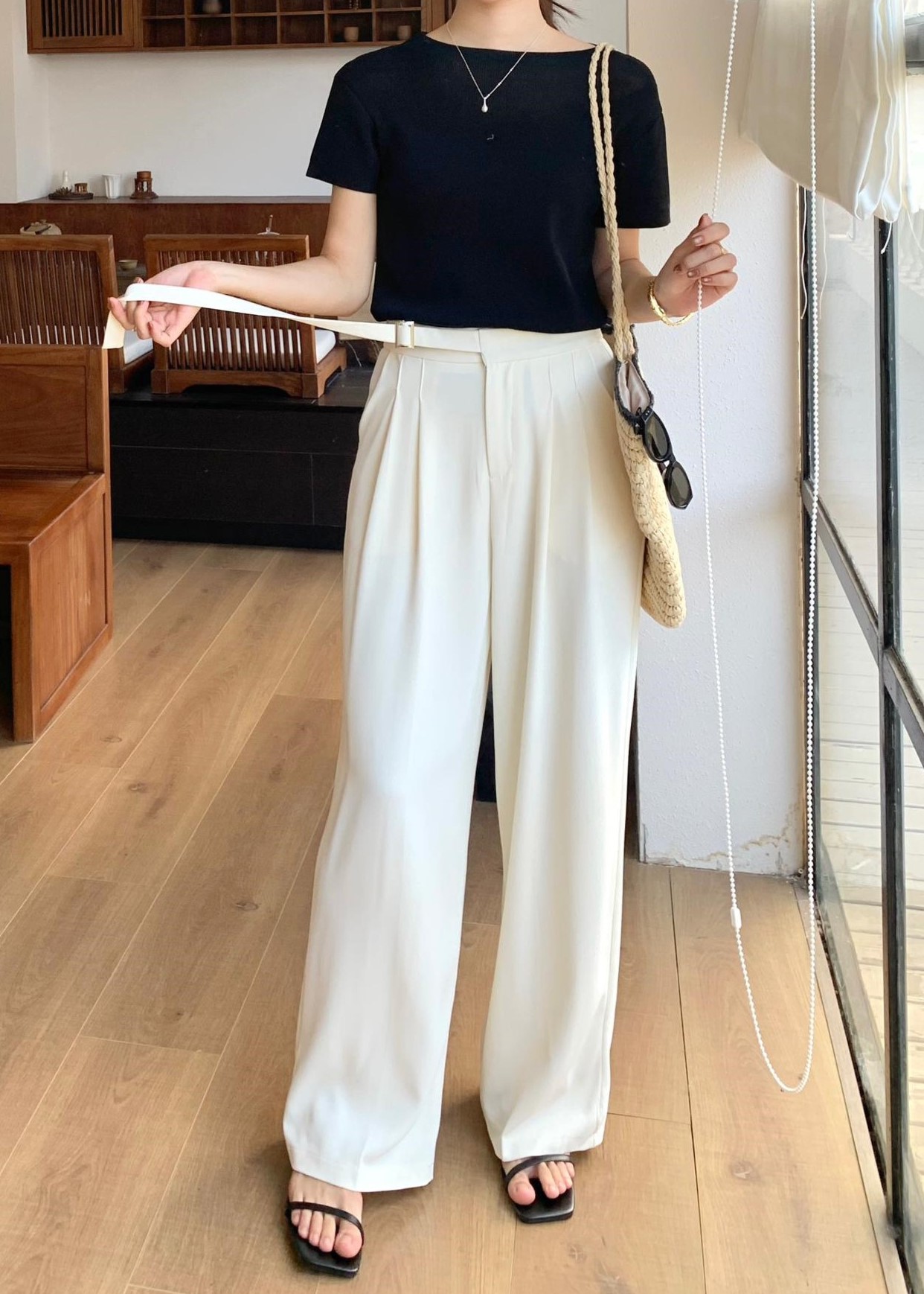 Classic Wide Leg Trousers in Apricot | Minss